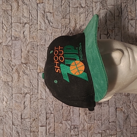 Universal | Accessories | Vintage 7up The Uncola Shoot Out Basketball ...